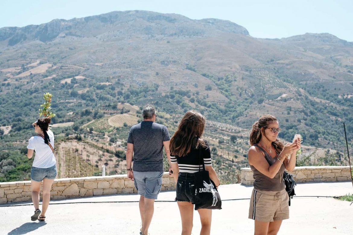 Life In Crete | Slow Living, Creativity & Looking For A Home - Kinlake ...